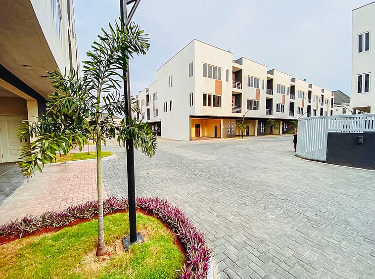 Oasis Park Estate – Prestigious Homes Limited